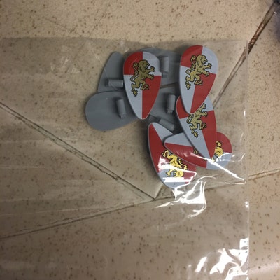 Lego Bulk Lot of 10 Minfigure Castle Shield Ovoid Free US Shipping - Etsy