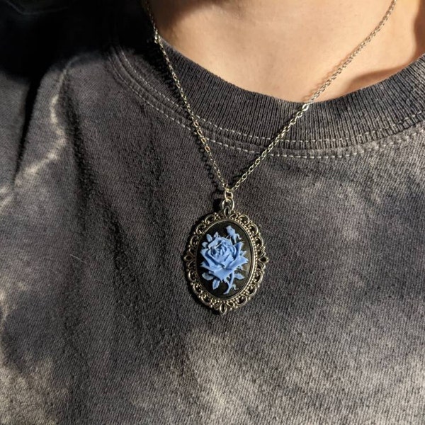 Retro Gothic Horror 'barnabas the Vamp' Vampire Bronze-toned Cameo ...