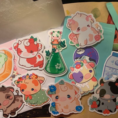 12 Birth Month Cow Stickers, Cute Cow Stickers, Waterproof Water Bottle ...
