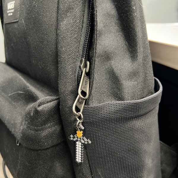 Minecraft Chest Money Bank | 3D Print Piggy Bank, Unique Penny Bank ...