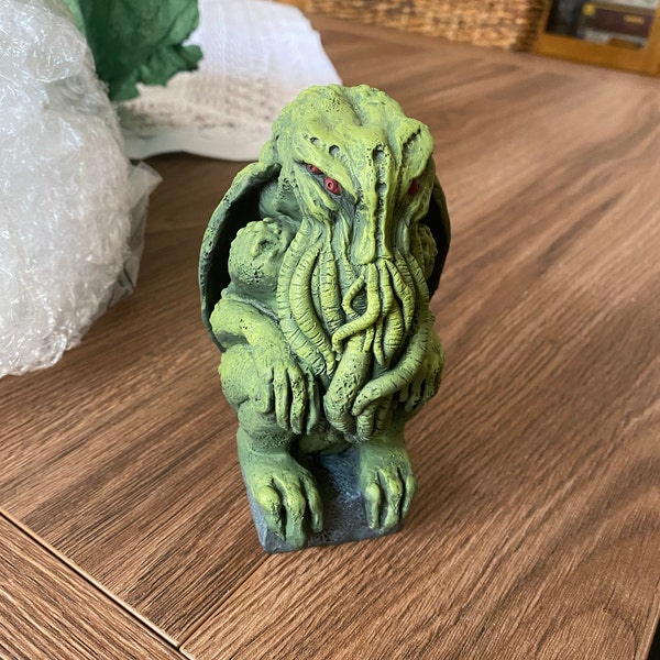 Cthulhu Mythos Poker Double Set green Edition, Black Edition & Dealer ...