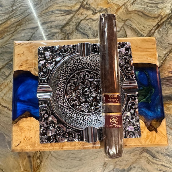 Lamp Wolf Epoxy Resin, Epoxy Resin Wood, Custom Resin Epoxy Lamp, Red ...