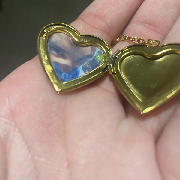 18K Vintage Custom Photo Locket Necklace With Photo, Locket Necklace ...