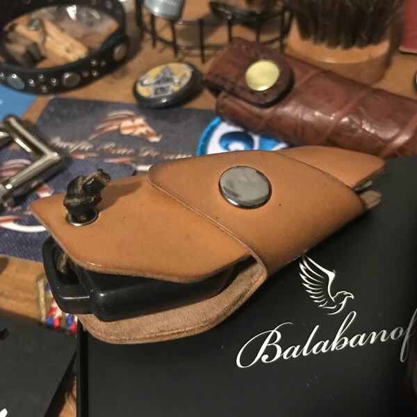 Leather Key Holder | Safety for Nails Key Carrier | Horween Leather Fob ...