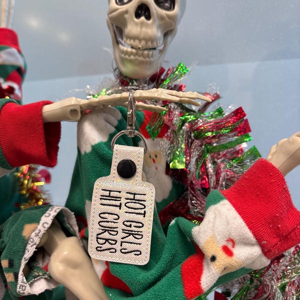 3D Bat Key Holder Keychain - Etsy