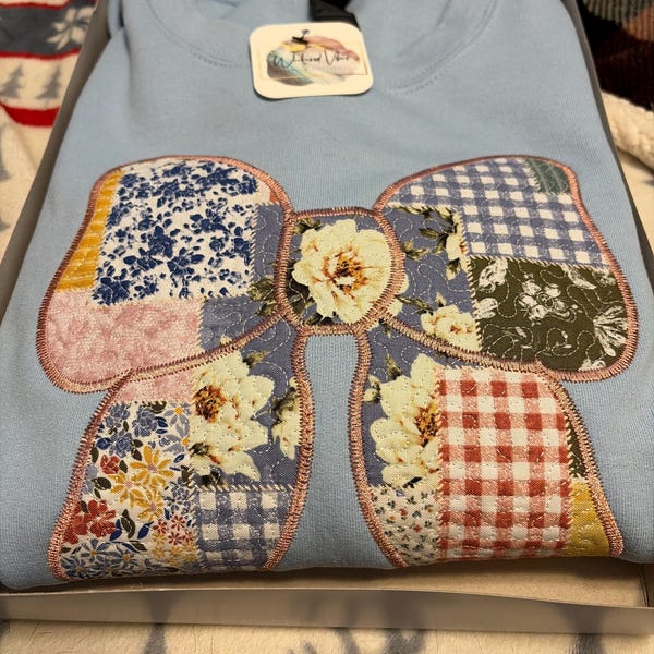 Embroidered Vintage Patchwork Bow Sweatshirt, Vintage Cottagecore ...