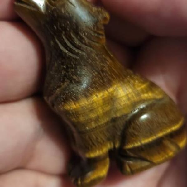 36 Stone, 2" Crystal Wolf Hand Carving, Quartz Crystal, Mineral ...