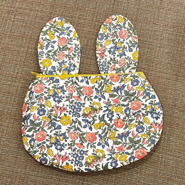 Bunny Zippy Critter PDF Pattern, Sewing Pattern, Rabbit With Glasses ...