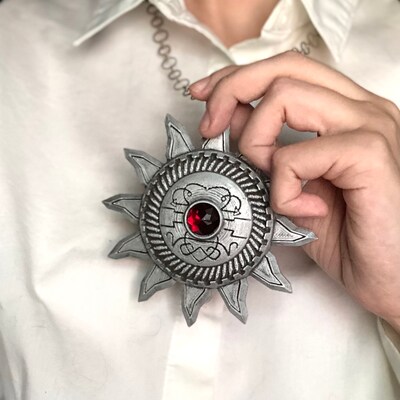 Holy Symbol of Ravenkind Amulet Prepainted Curse of Strahd Ravenloft D ...