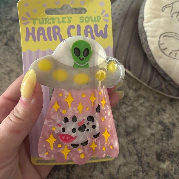 Alien UFO Hair Claw, Cute, Hair Accessories, Sturdy, Colorful, Funny ...