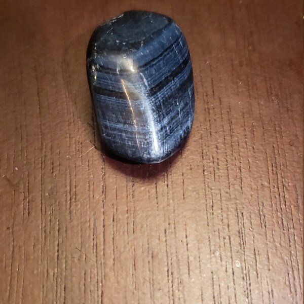 Blue Tigers Eye Tumbled Stone - Multiple Sizes Available - Tumbled Hawk ...