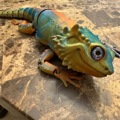 Falkor Luck Dragon Never Ending Story 80s Nostalgia Articulated Desk ...
