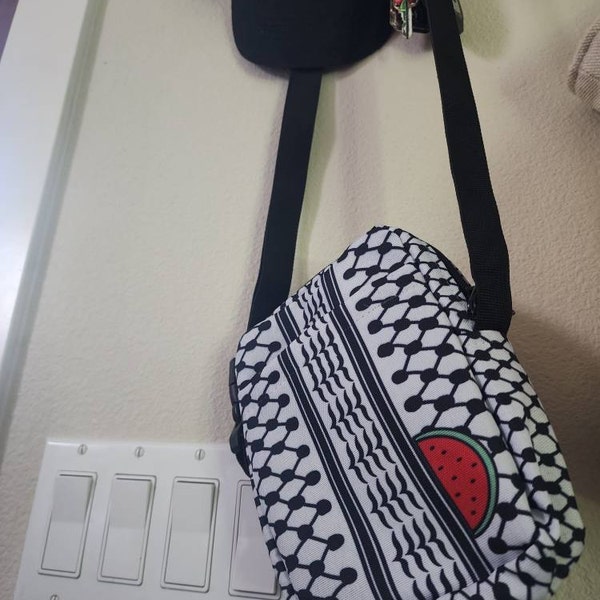 Black Palestine Keffiye Heart Embroidered Patch to Iron on or Sew on ...