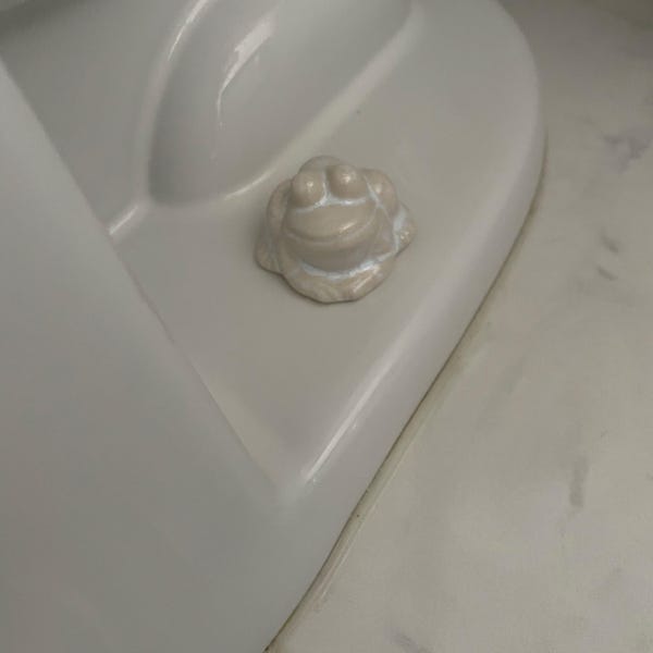 Ceramic Toilet Caps, Beige and White Toilet Caps, Fish Toilet Caps, Set ...