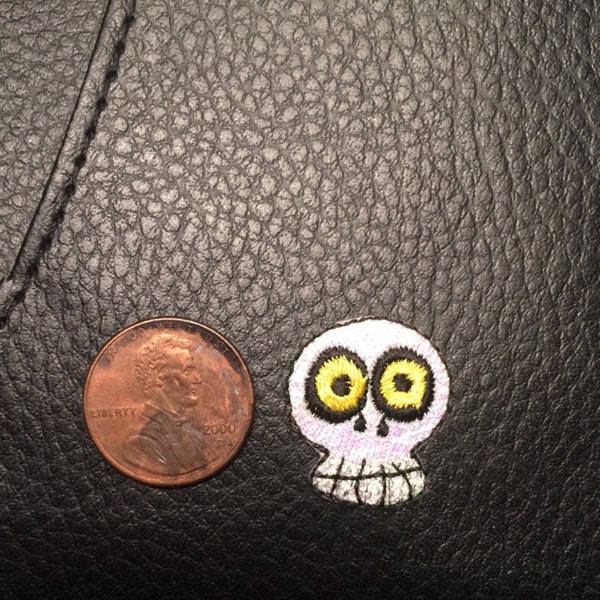 Small - Halloween - Human Skeleton Skull - Shimmery - Embroidered Iron ...