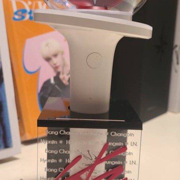 Stray Kids Lightstick Stand New Style for V1 and V2 Custom Lightstick ...