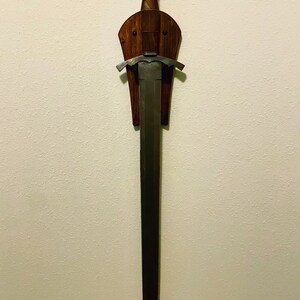 Vertical Axe Display - Etsy