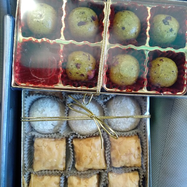 Assorted Baklava & Maamoul Package, Sampler Baklava Package, Mixed ...