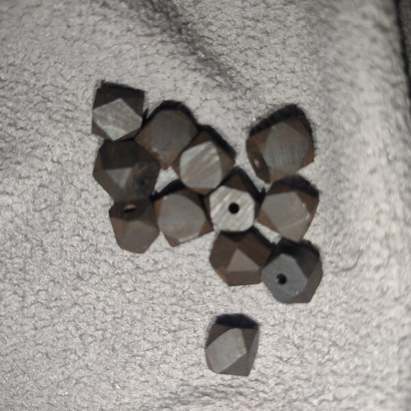 Faceted Jet Bead. Jet Stone. Ideal for Protection Bracelets. - Etsy