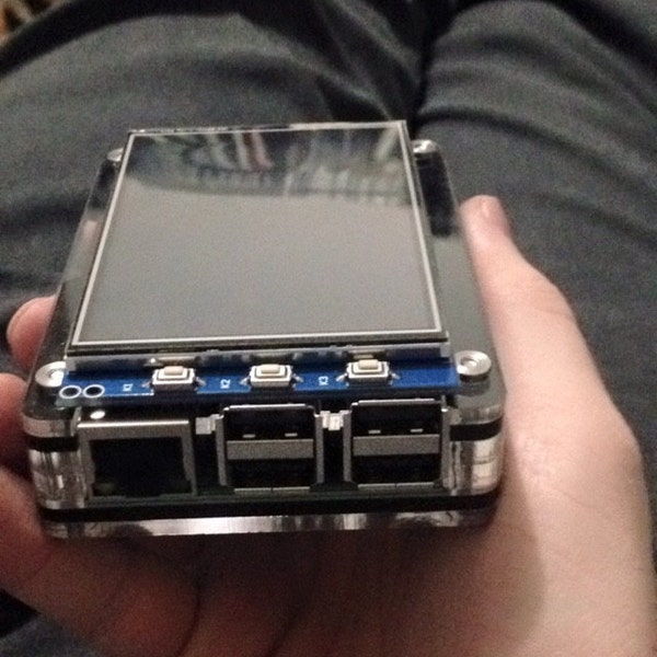 C4labs Zebra Classic Case for Raspberry Pi 3B, 3, 2 and B With Heatsinks & Power Cord Black Ice ...