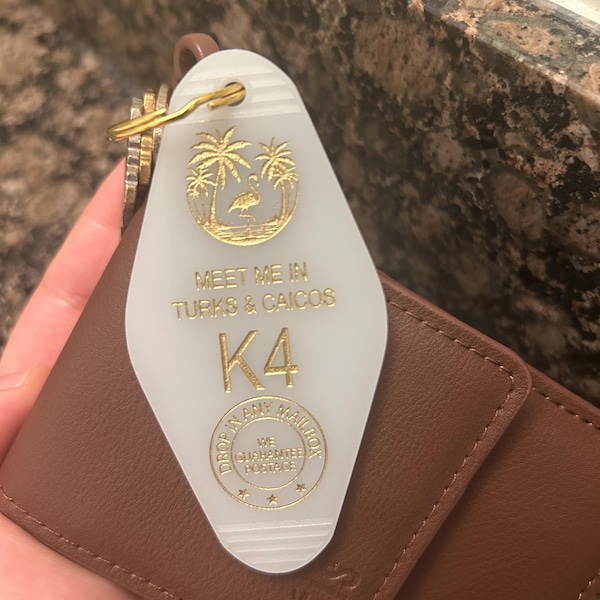 Custom Retro Motel Key Fob, YOUR CUSTOM TEXT, Custom Keychain ...