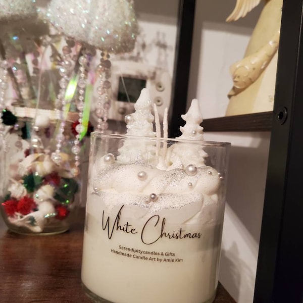Charming Bright Christmas Candle Thoughtful Gift for Any Occasion ...