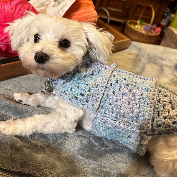 Granny Square Crochet Dog Sweater Pattern. Small Dog Clothes. Easy ...