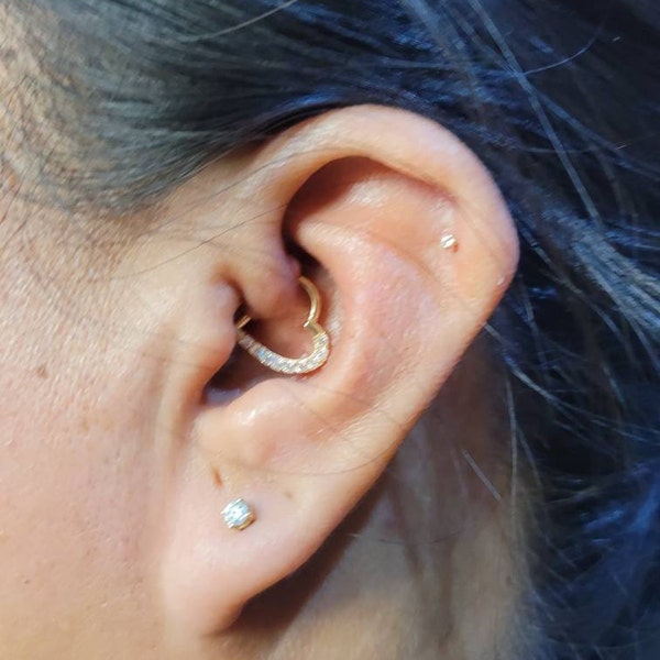 16G 14K Solid Gold Heart Shaped Daith Earrings/cartilage Earrings/daith ...