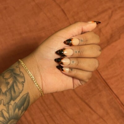Tortoise Shell Nails French Tip Nails Press on Nails - Etsy