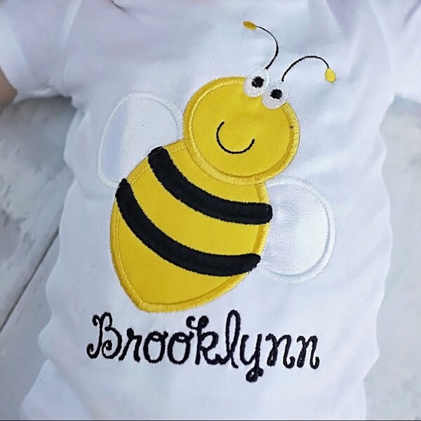 BUMBLE BEE Applique 4x4 5x7 Machine Embroidery Design Happy Bumblebee ...