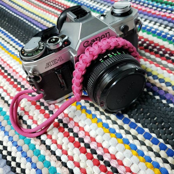 Paracord Camera Strap – PGUK – Metal Carabiner – Wrist Strap – 77 ...