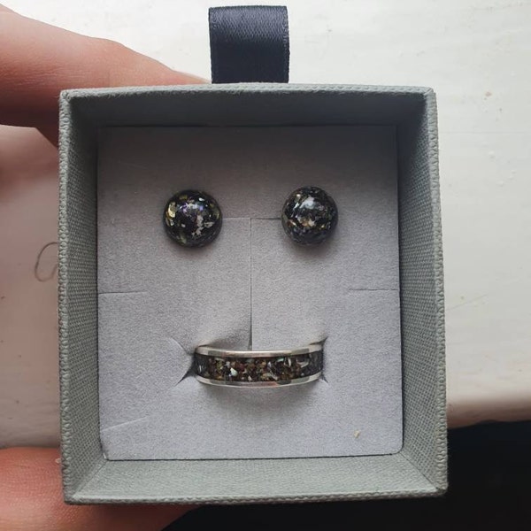 Cremation Ashes Memorial Dog Paw Cat Paw Necklace. Keepsake Jewelry ...