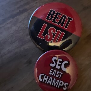 Uga Vs. Auburn Player Georgia Gameday Button - Etsy