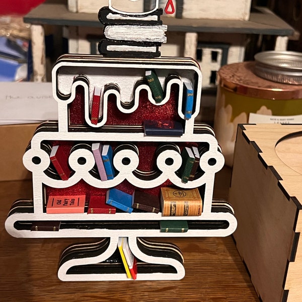 Cake Shape Mini Bookshelf Gift for Dads and Grads, Birthday Cake ...