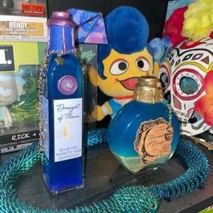 Void Magical Apothecary Fantasy Potion Bottle Witch and Wizard Potion ...