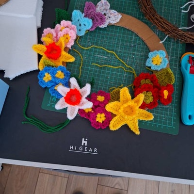 CROCHET PATTERN loopy Lily Granny Square Instant Download Crochet Frog ...