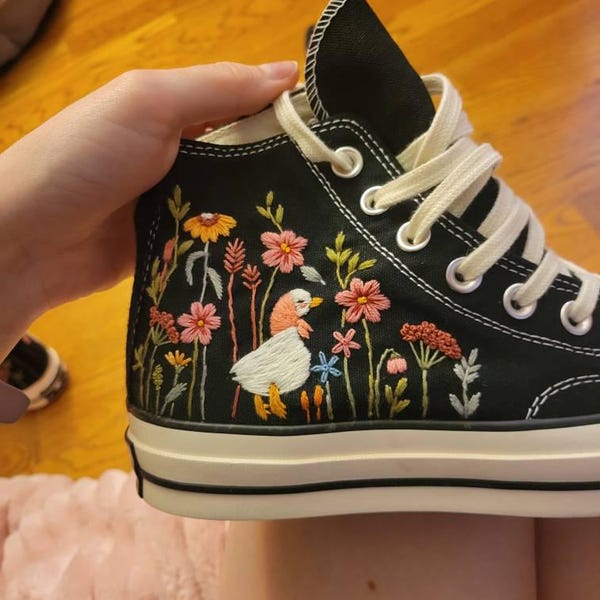 Cat Ji.ji Embroidered Converse, Custom Anime Character Embroidered ...