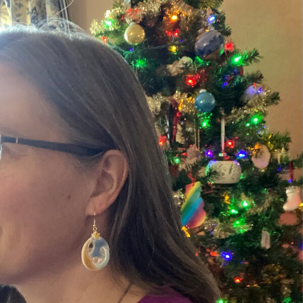 Macrame Cross Keychain - Etsy