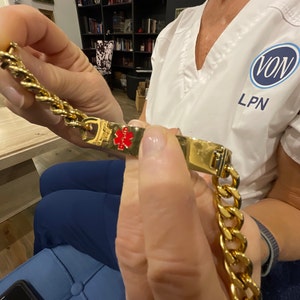 14K Yellow Gold Jewish Chi long Life Pendant - Etsy