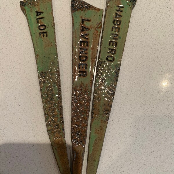 Garden Markers, Herb Stakes, Fruit & Vegetable Labels - Handmade ...