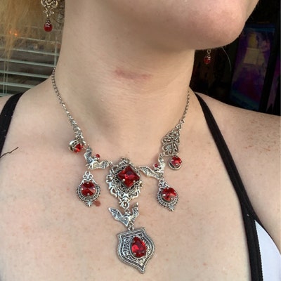 Dark Ruby Blood Red/garnet Filigree Antique Silver Vampire Winged Bat ...