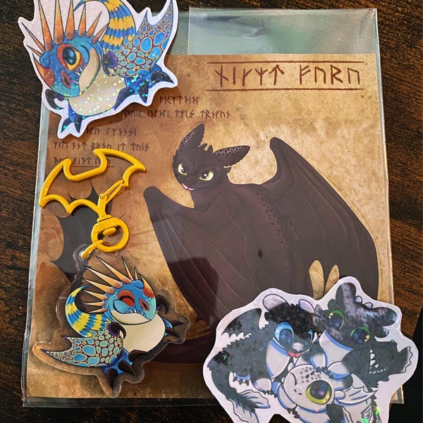 Stormfly Loaf - How to Train Your Dragon Keychain - Etsy