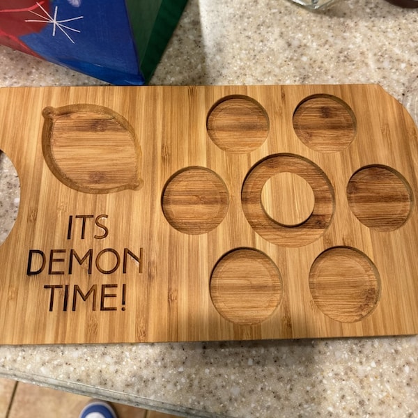 Personalized Round O' Shots Board - Custom Engraving - Etsy