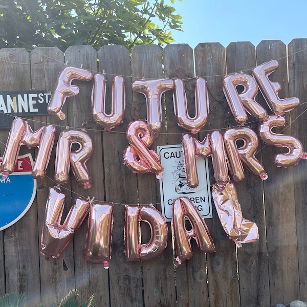 Future Mr & Mrs Balloon Banner W/ Custom Name Letter Balloons - Gold ...