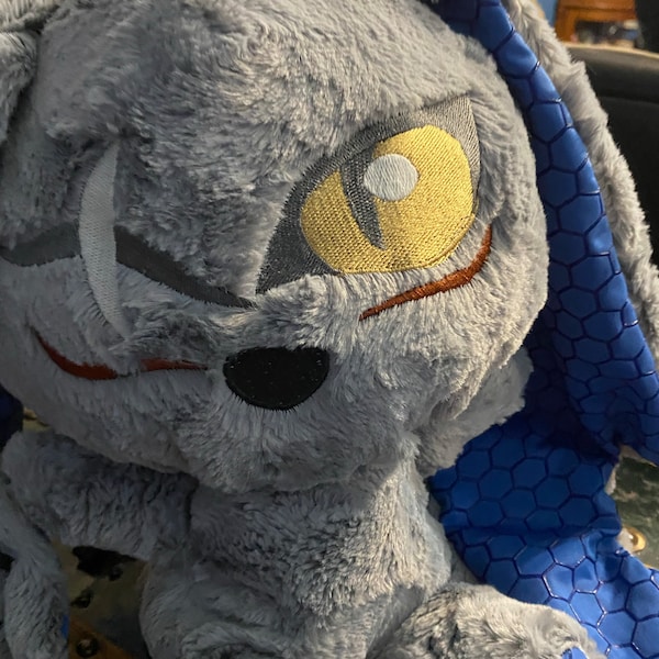 Dragon Eyes #9 Machine Embroidery File Design for Plush 7 Sizes Chinese ...