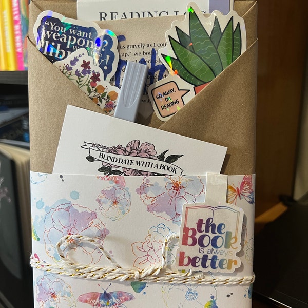 Blind Date With a Classic Book W/ Stickers, Magnetic Bookmark, Bookmark ...