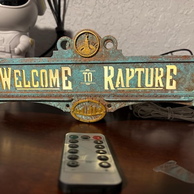 Ghost Gal, Light Up, Ghost, Diorama, Haunting, Pet Ghost, Ghost Jar ...