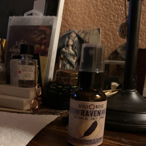 RAVEN Botanical Salt Spray Hair Texturizer - With Ravensara & Vetiver ...