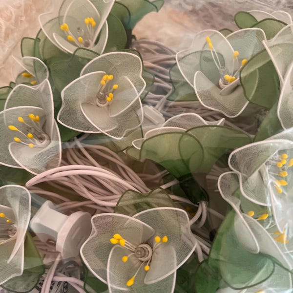 Handmade White & Green Flower String Lights: Patio Wedding Decoration ...