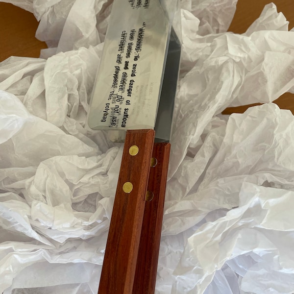 Round Cake Cutter Server for Easily Cutting and Serving Wedding Cake or ...